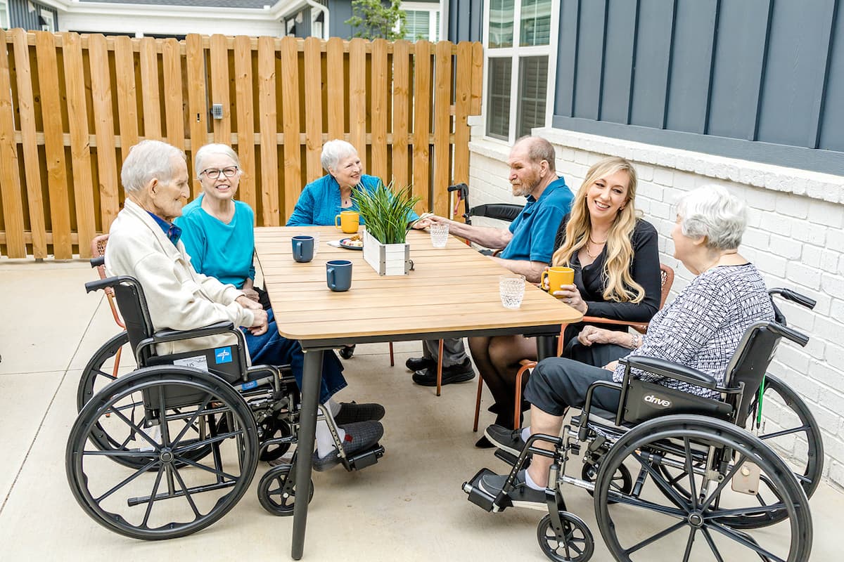 Senior Assisted Living Home in Denton, Texas | Sage Oak